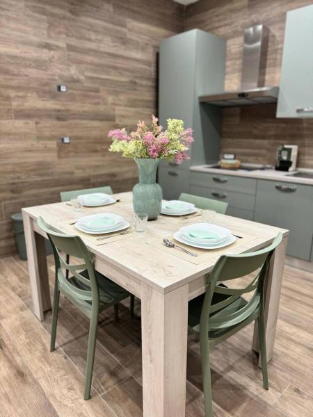 280 Mt Dalla Metro The Mox Luxury Apartament - Neapol