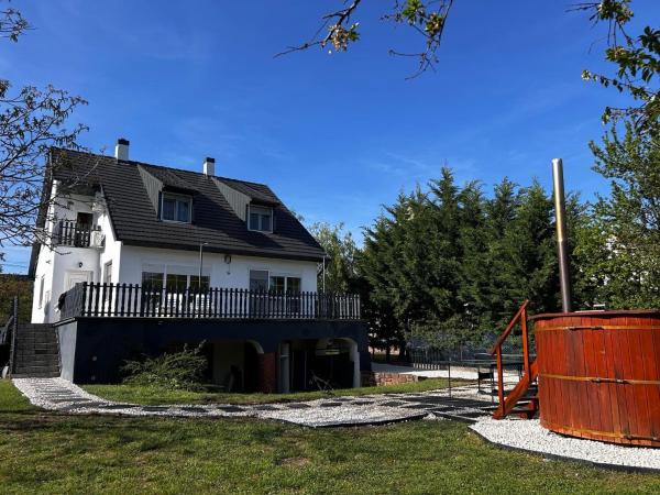 Sunny Beach - Balatonlelle