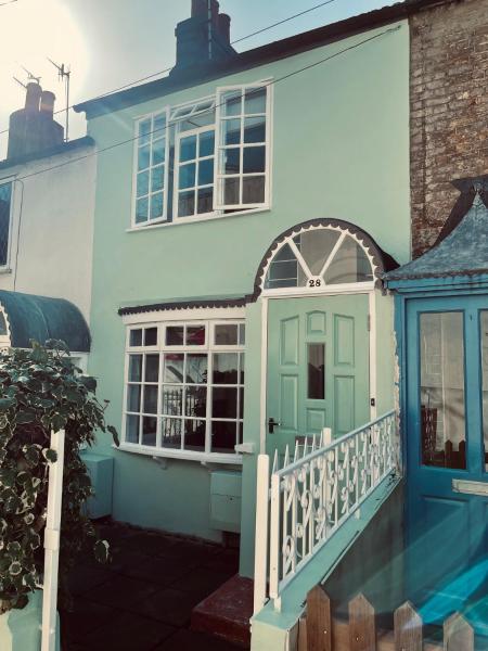 North Laine Sunny Cottage - Parking Available - Brighton Marina