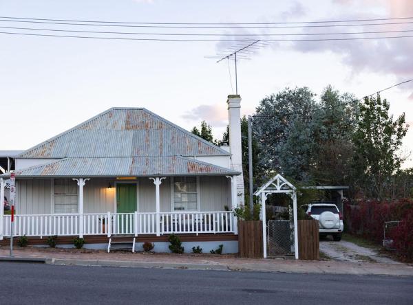 Mill Cottage - Tenterfield