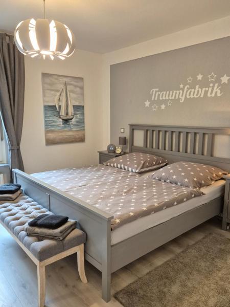 Großes (Ca.230m²) Freistehendes Einfamilienhaus - Norderstedt