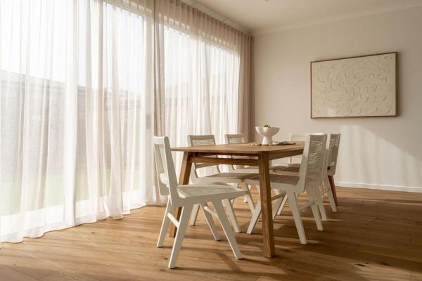 Cream Elegance Brand New Luxury 5br Ex Display Home - North Coast