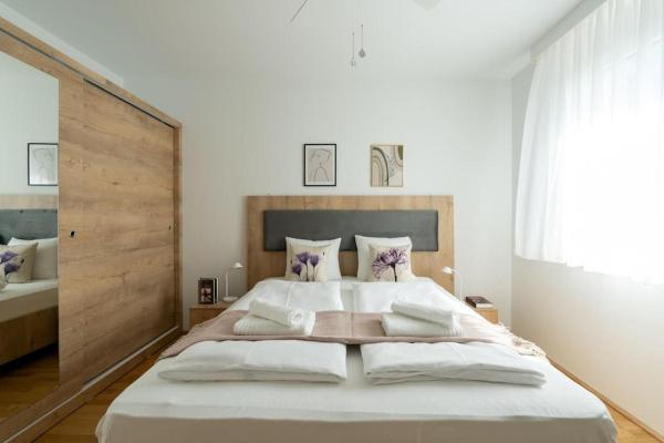 1br With Balcony, Urban Style By Hm - Vienne