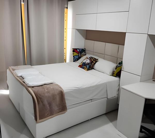 Flat Brlhante 5 Pessoas Garagem Hakka -Feirinha-hospitais - Liberdade