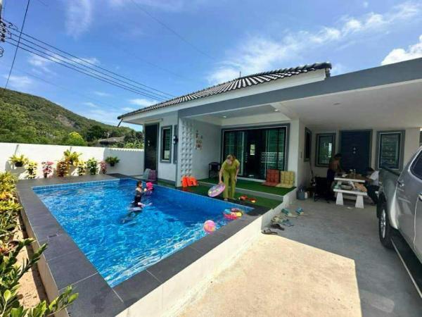 Tai Chon Pool Villa ใต้ชล พูลวิลล่า - Sattahip