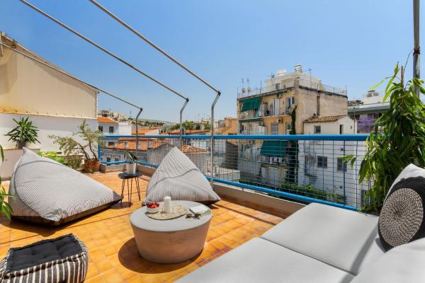Acropolis View 2-bedroom Apt, Minimal-safari Vibe, Big Balcony! - Athens