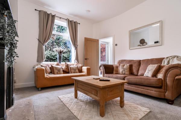 Railway Retreat - Wakefield