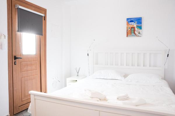 Cozy Budget Apartments In The Heart Of Fira - Santorini