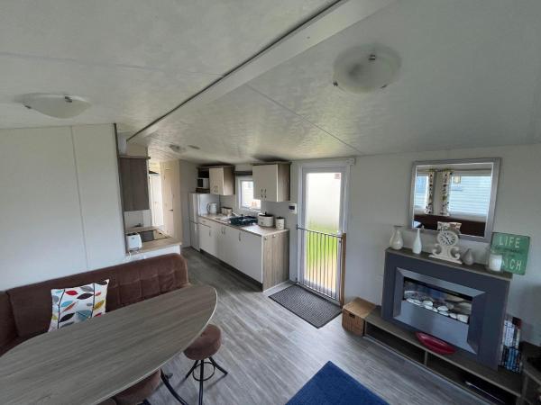 Ormesby 8, Haven Holiday Park, Caister - Four Bedroom, Sleeps 8, Pets Welcome - 2 Minutes From The Beach! - Great Yarmouth