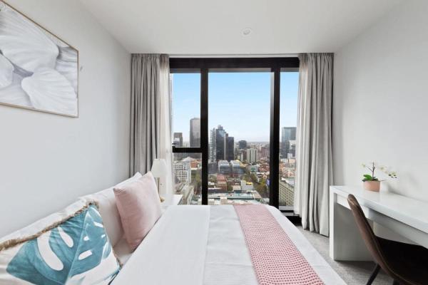 A Chic 2br Apt Near Melbourne Cbd W Free Parking - Williamstown