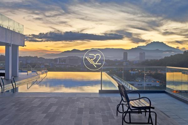 Aru Suites Homestay Wifi,carpark,24h Check In,water Filter By R2 Residence - Kota Kinabalu