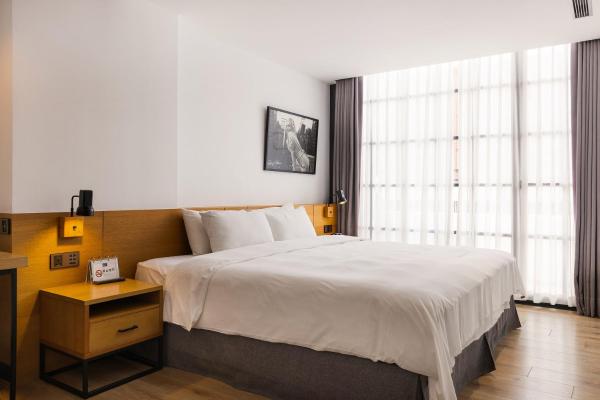 Bluesky Hotel - Tanzi District