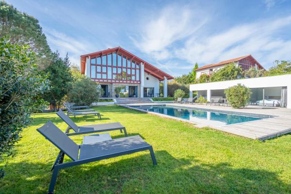 Lafitenia Resort - Irun