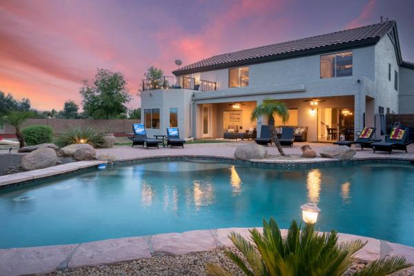 Expansive Mesa Retreat With Private Outdoor Pool! - Apache Junction