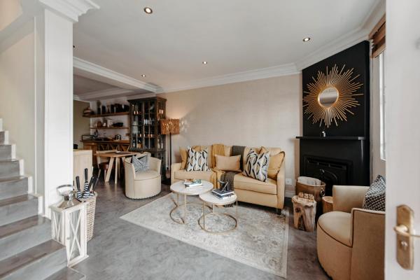 Cape Finest Guest House Located In De Waterkant - Cape Town