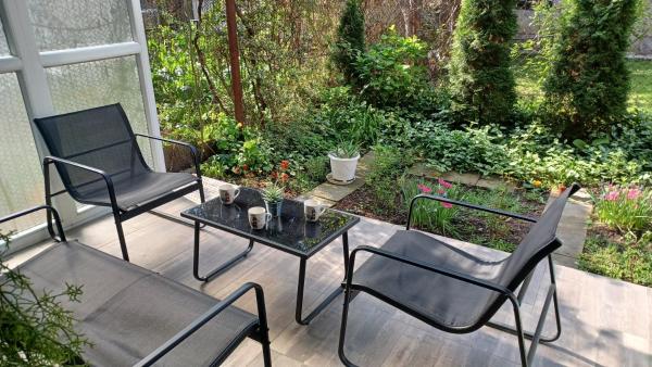 City Center Apartment With A Backyard - Burgas