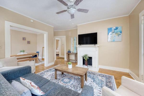 Cozy Midtown Nook- 5mins To Lake Bottom Park, 10mins To Downtown! - Columbus, GA