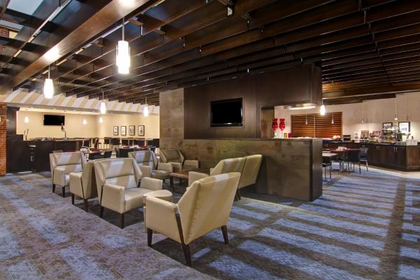 Holiday Inn Oakville Centre By Ihg - Hamilton, ON, Canada
