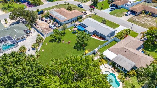 Paradise Haven- Amazing 4br Oasis With Pool - Bradenton, FL