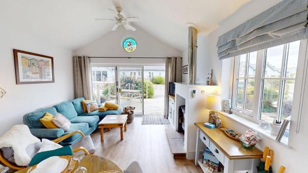 Salty Dog, The Bay, 2 Bedrooms With Ensuites, Parking For 2 Cars, 2 Dogs Welcome - North Yorkshire