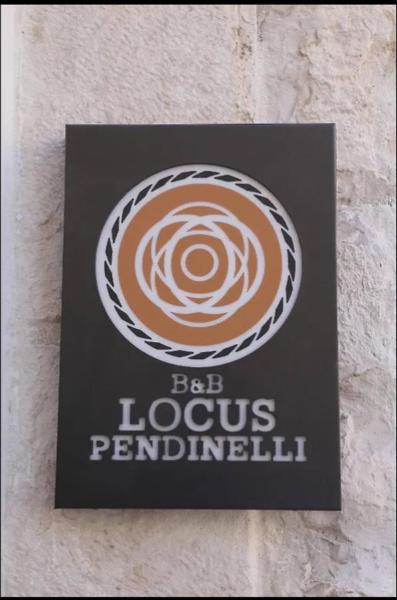 Locus Pendinelli Trani 53-the Philosophy Of A Bb, The Details Of A Hotel - Trani