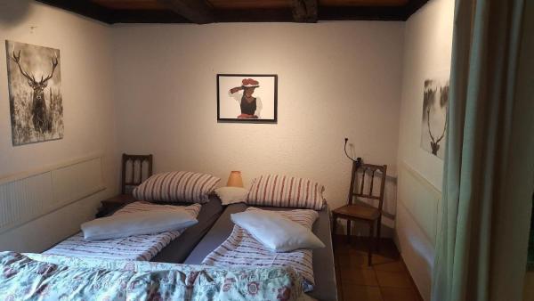 Ferienwohnung In Horben Mit Großem Garten - B43024 -