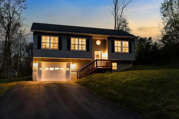 Charming Family-friendly Cabin With Cozy Fireplace - Harpers Ferry, WV