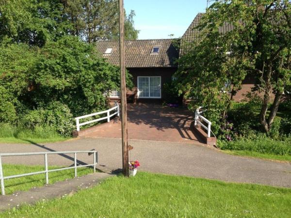 Holiday House On The Diek - Varel