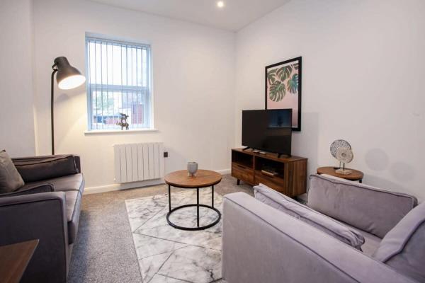 Modern 1 Bedroom Apartment In Bolton - Bolton