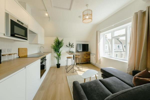 Grange Rd Flat 5 One Bedroom - Brístol