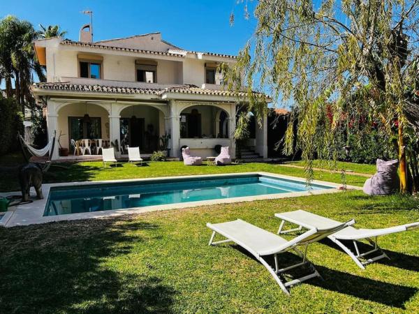 Villa De Lujo En Playamar - Municipality of Torremolinos