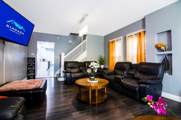 The Double Down Complex Perfect For Large Groups - Niagara Falls, NY