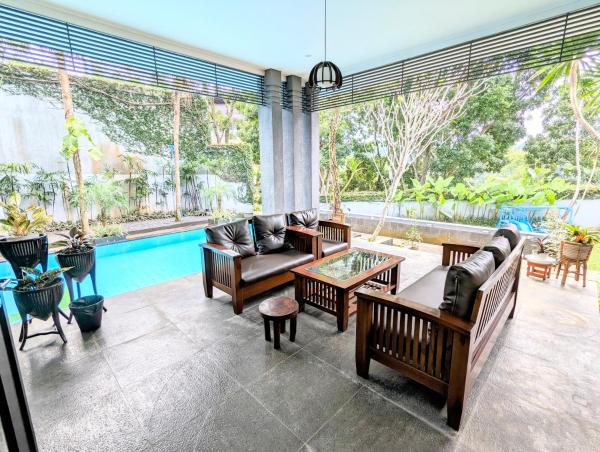 Cottonwood Villa Mewah Nilaya Dago Bbq Billyard - Bandung
