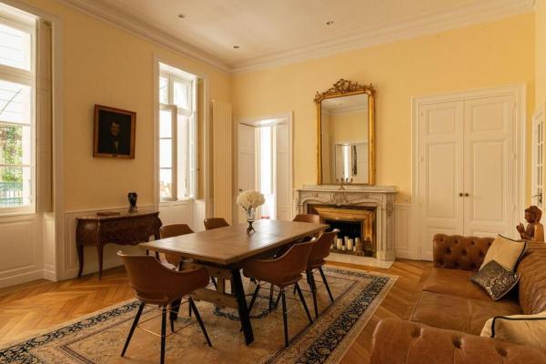 Appartement Chic, Hôtel Particulier, Carcassonne Centre - Carcassonne
