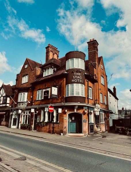 The Stag Hotel And Mailmans Arms - Lyndhurst, UK