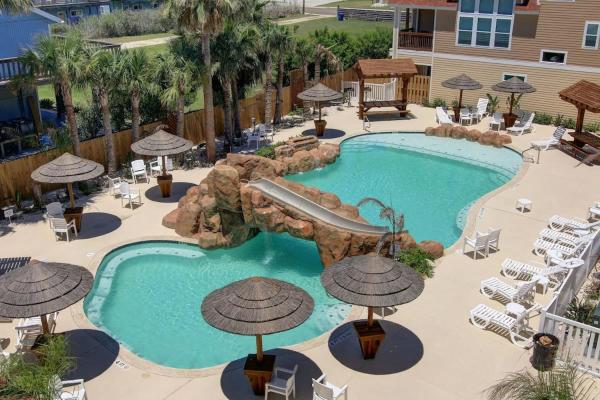 Borracho Beach (Beachside Townhomes #305) - Port Aransas, TX