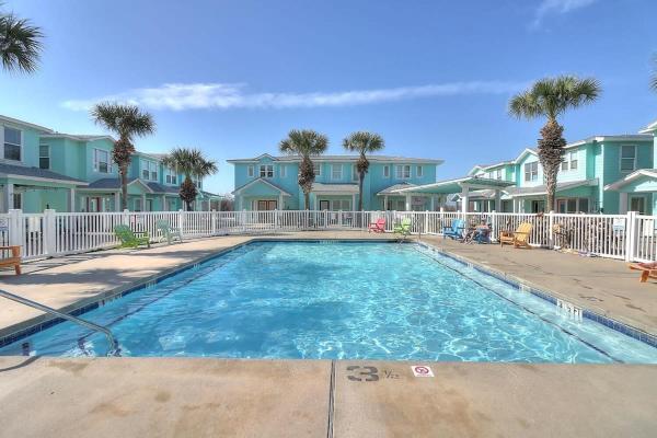 Reel Paradise (The Commons #302) - Port Aransas, TX