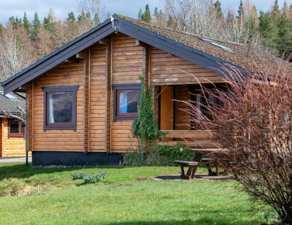 Loch Insh Chalets Ltd - Aviemore