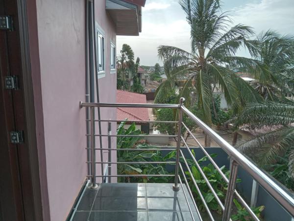 Captivating 1-bed Lodge In Accra - Akra
