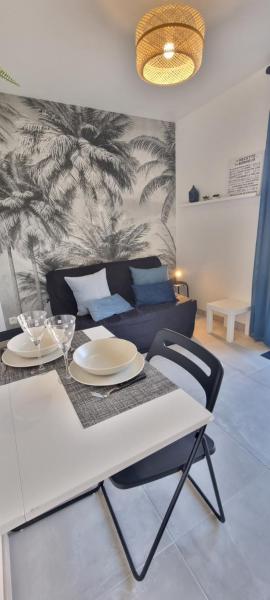 Studette Avec Terrasse Comme à La Maison - Essonne