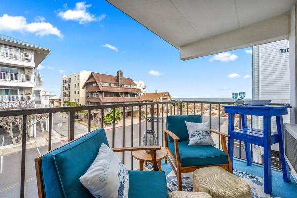 Exquisite Ocean View Condo With Pool - Fenwick Island, DE
