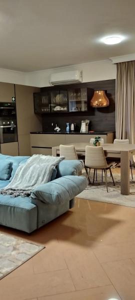 Villa Chaplin - Tirana