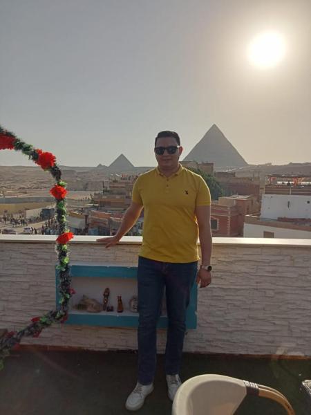 Golden Pyramids View - Giza