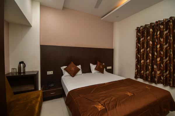 Shree Ram Hotel - Ujjain