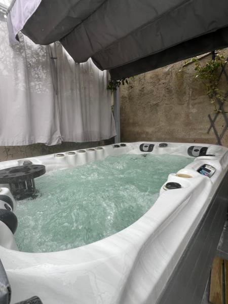 Studio Avec Jacuzzi Privé - Toulouse