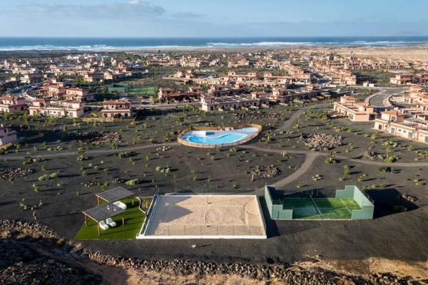 La Caleta Home Con Piscina Terraza Jardines Privados Terraza Y Wifi - El Cotillo