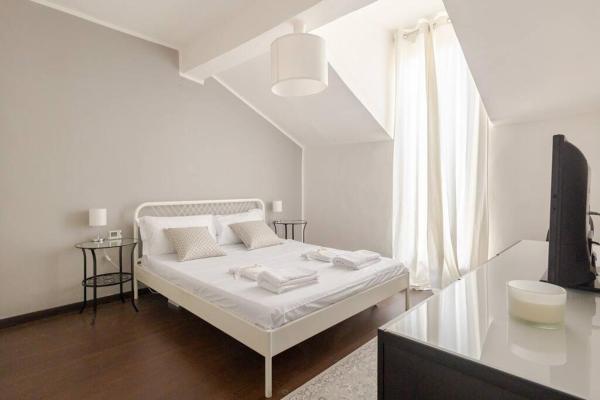 Sky-view Flat In Milan - Mailand