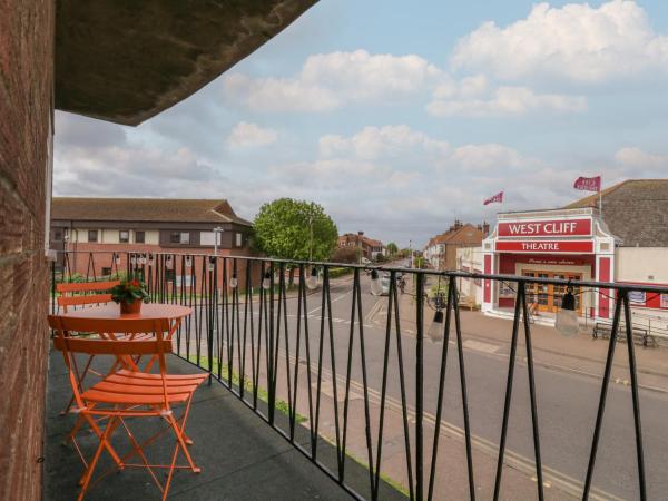 The Upper Circle - Frinton-on-Sea