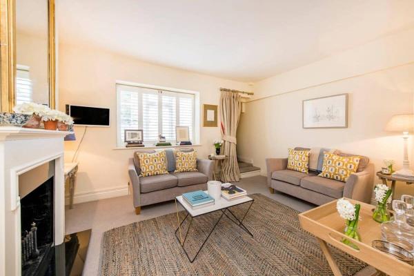 2 Bed Apartment - Notting Hill - 伯爵府