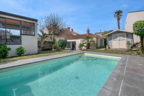 Maison Pour 7 Avec Piscine à Préfailles - Préfailles